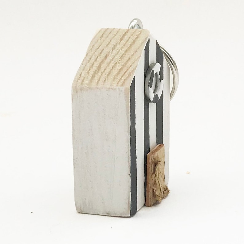 Beach Hut Keychain Wooden Key Ring - Etsy UK