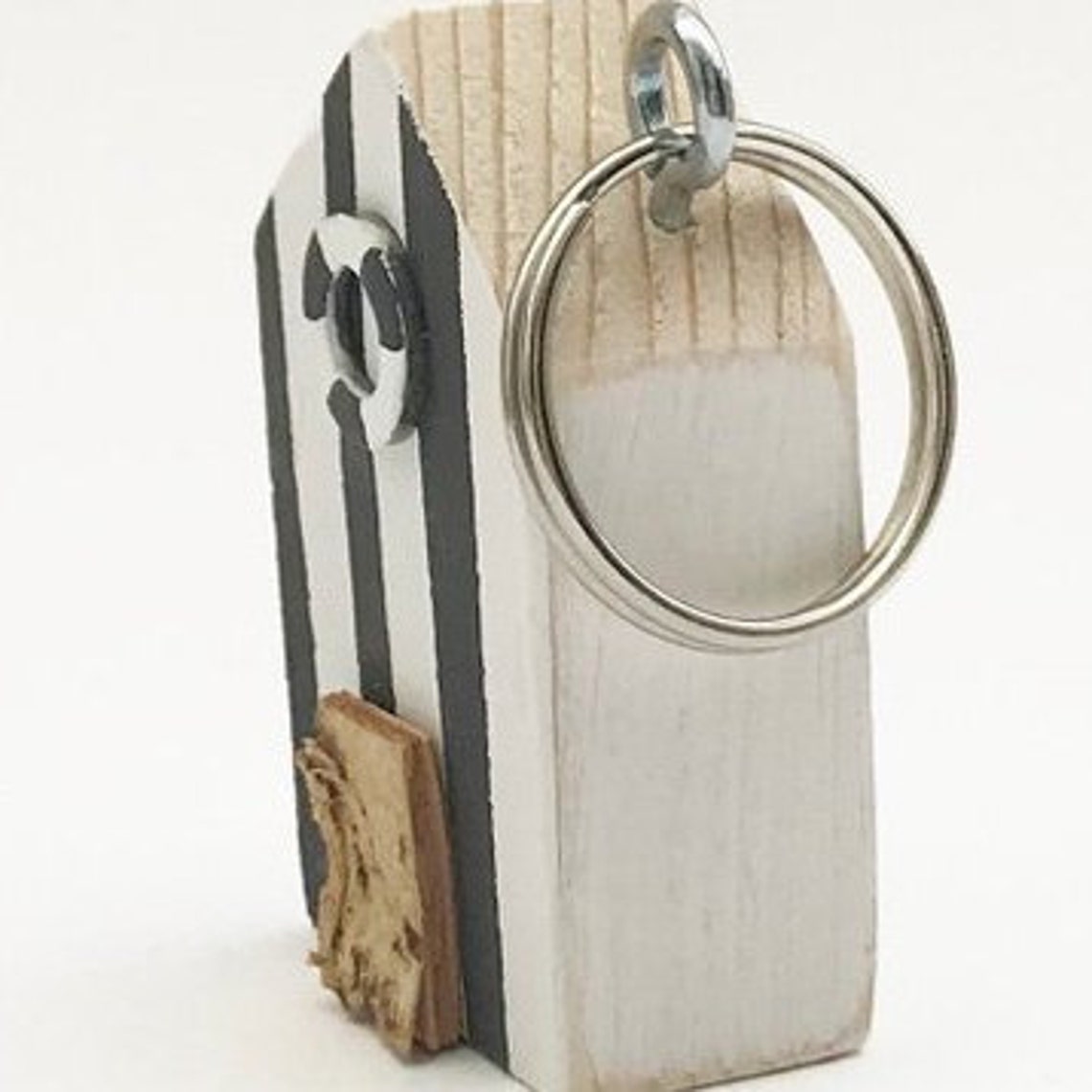 Beach Hut Keychain Wooden Key Ring - Etsy UK