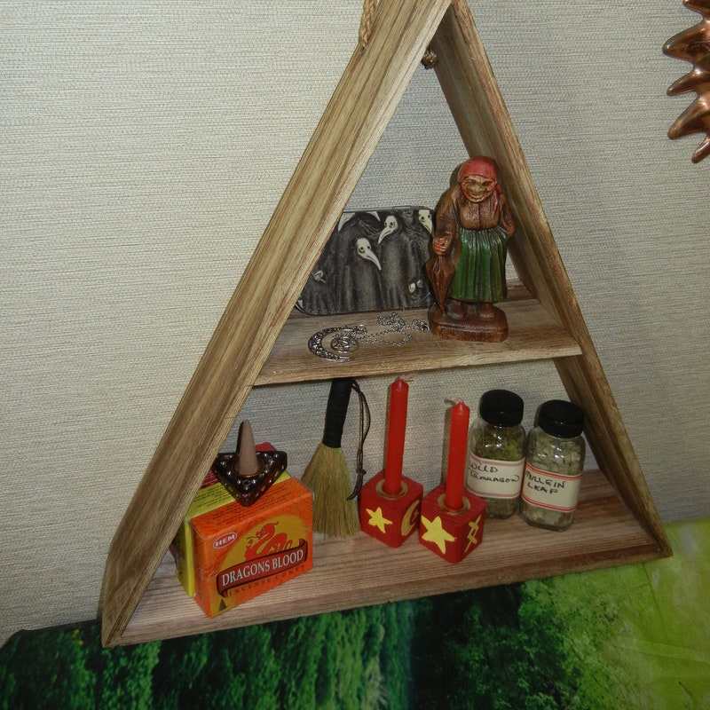 Triangle Shelf - Etsy