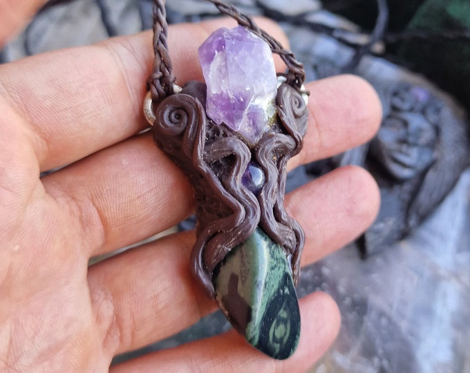 Pillar of the Earth/ Green Witch Amulet, Amethyst, Elestial Amethyst ...