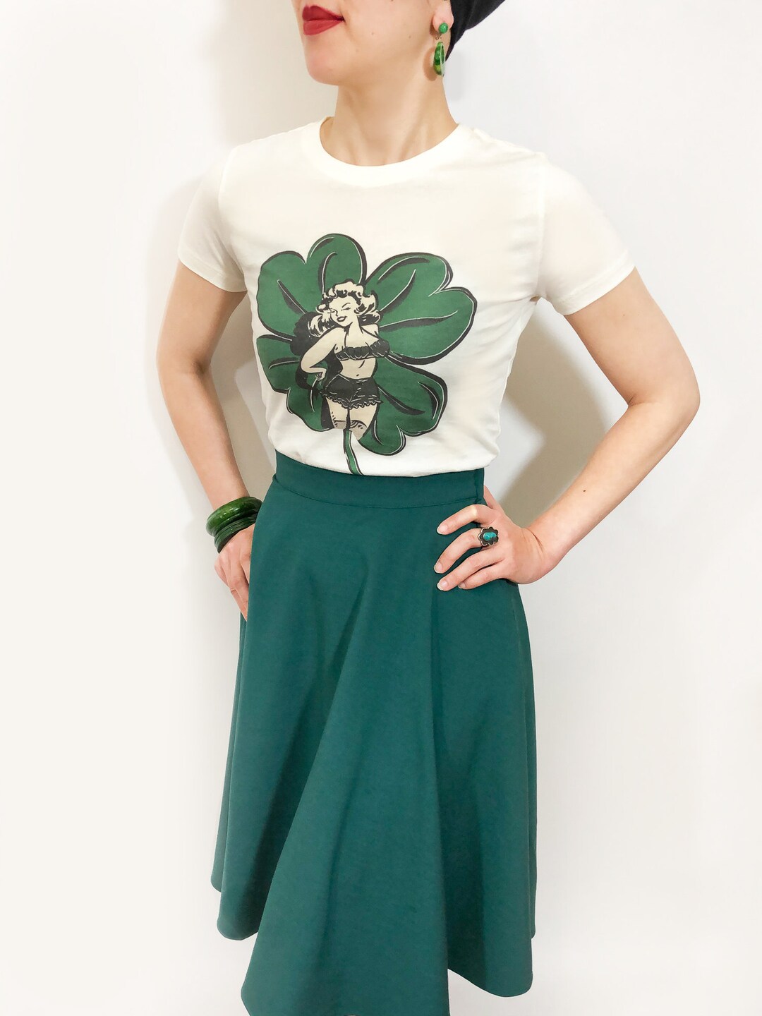 Lady Luck Fitted Tshirt in Cream Size SMLXL2XL Vintage - Etsy