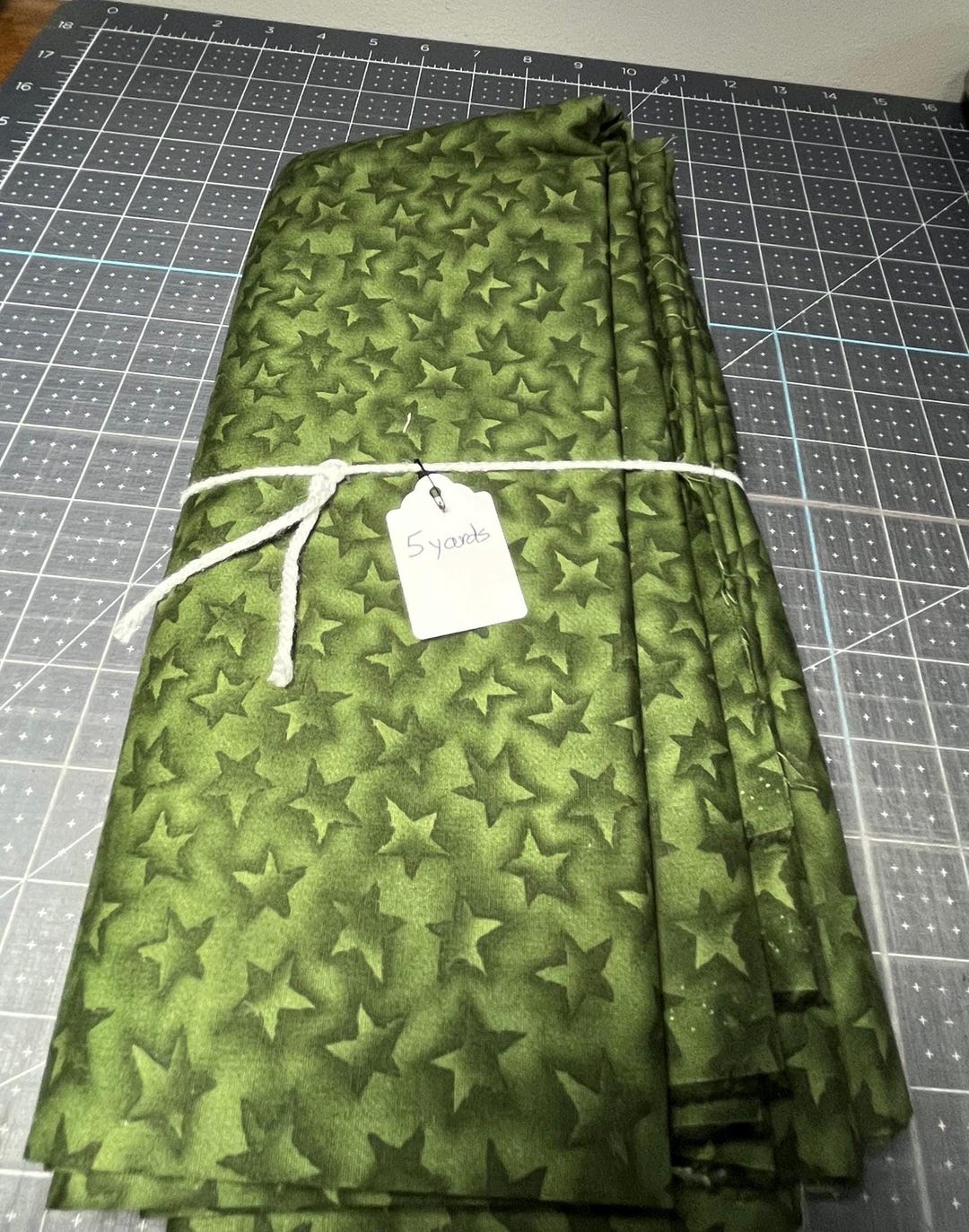 SC-0025 "hand Stitched Holiday" by Kathy Schmitz for MODA / 100% Cotton ...