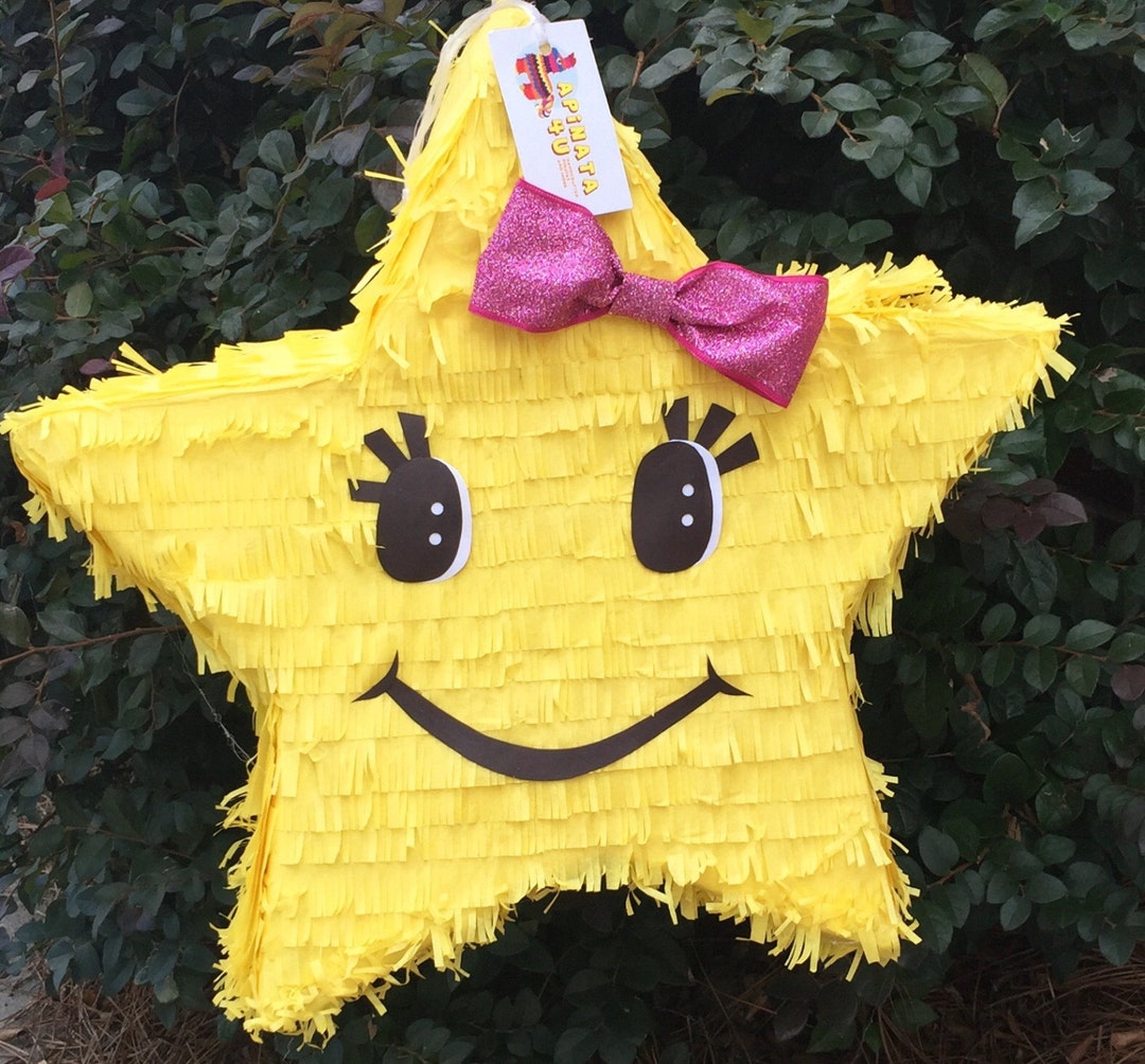 19" Cute Yellow Star Pinata With Sparkly Glitter Bow Great for Kids ...