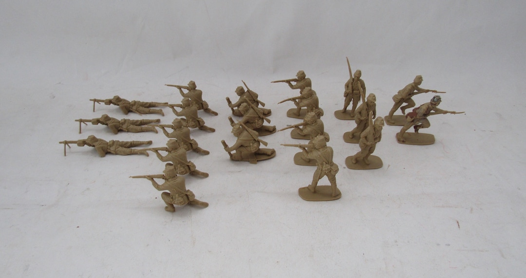 Airfix Toy Soldiers, 1/32, Japanese Infantry, Vintage Plastic Figures ...