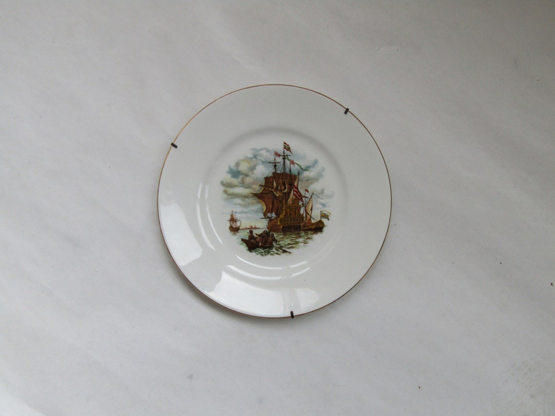 Elizabethan, Elizabethan Porcelain, Elizabethan Wall Plate, Elizabethan ...