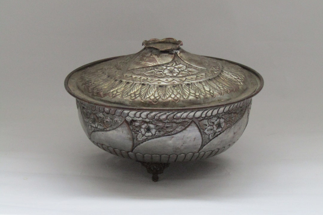 Antique Food Canister With Lid / Rustic Primitive Storage / Primitive ...