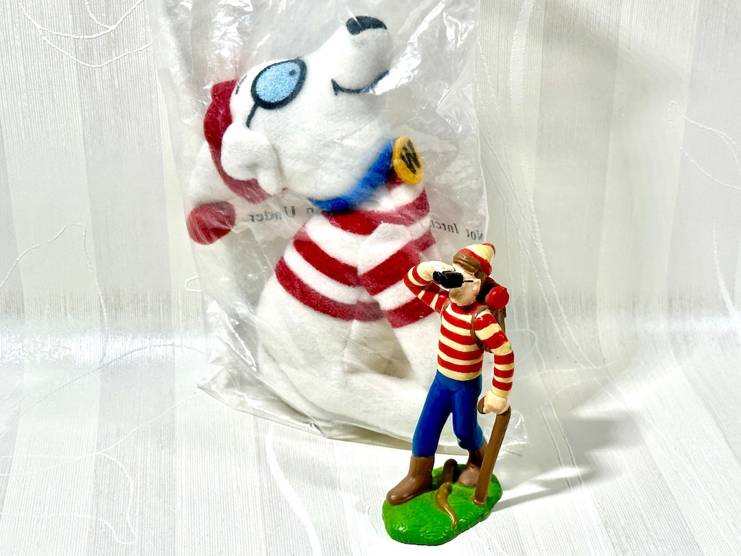 Set of Where's Waldo Figurine and Woof Plush - Etsy