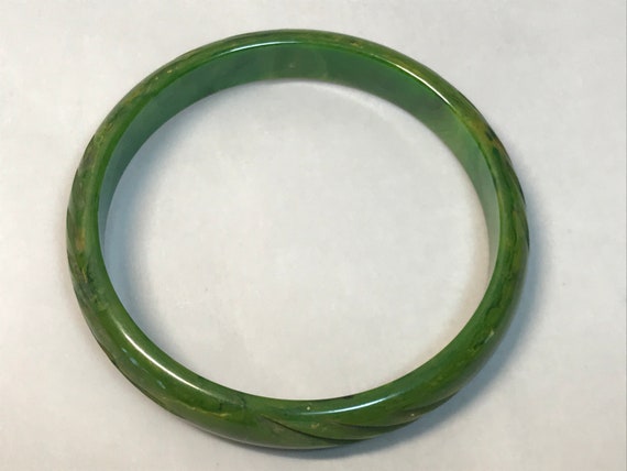 Carved Green Bakelite Bangle Bracelet - Gem