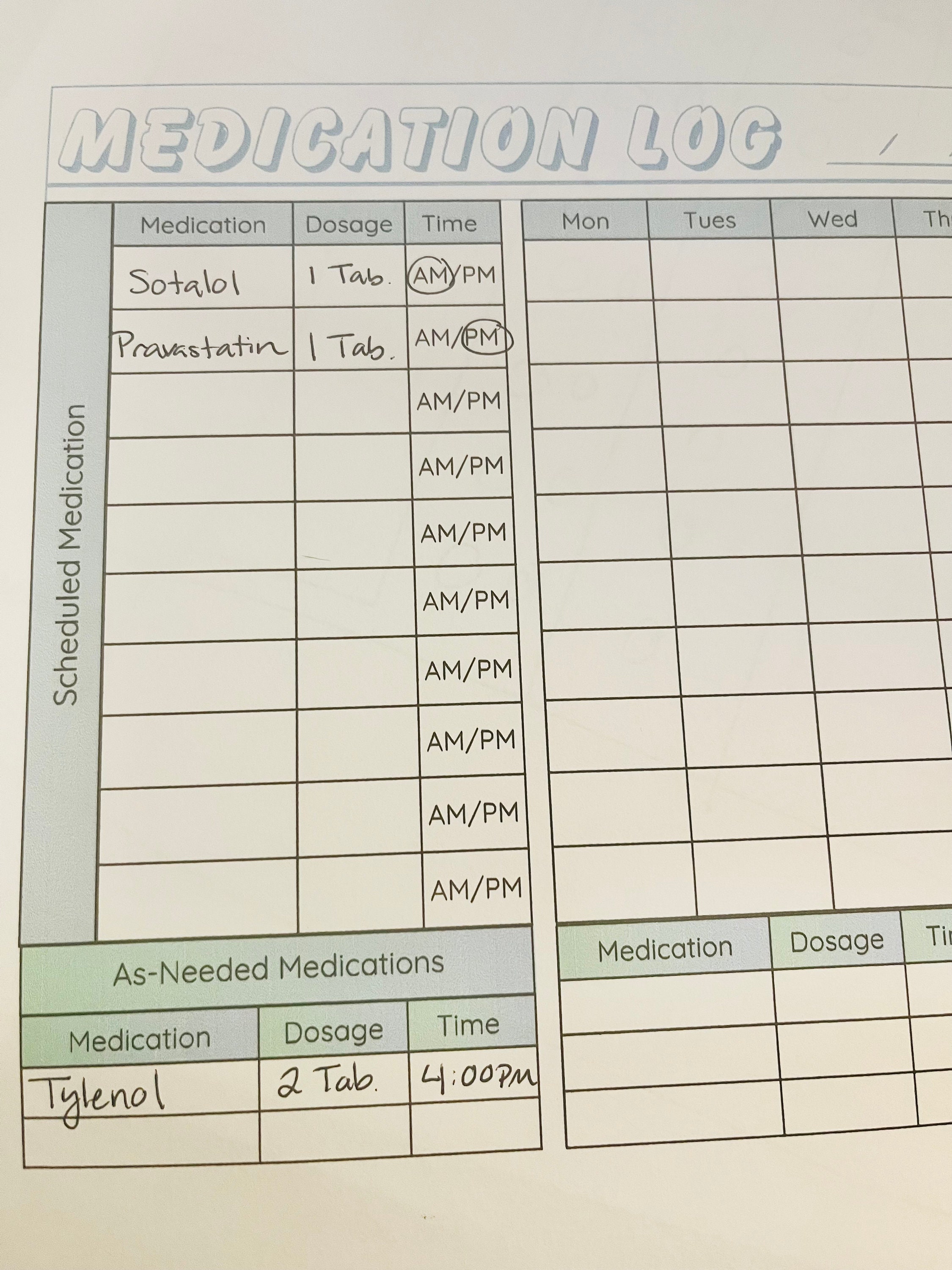Medication Tracking Log Notes Planner Sheet: Nursing, Aide, Caretaker ...