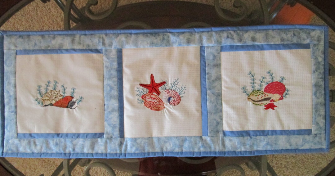 Par la mer Sea Sea Shells Table Topper - Etsy France