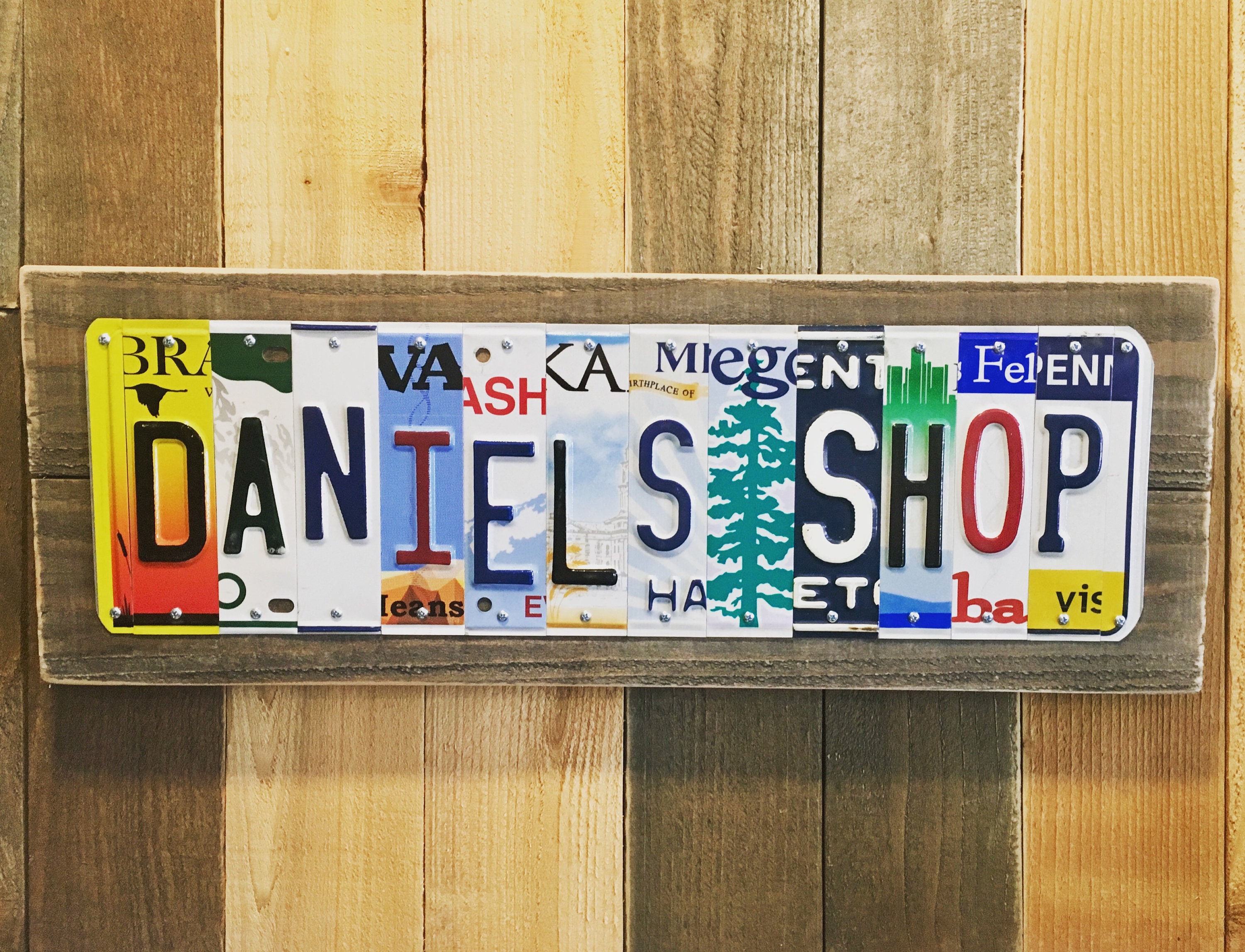 Custom Shop License Plate Sign / Dad's Garage Sign / | Etsy