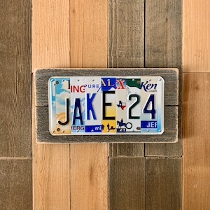 Custom Graduate and Year College Name Sign | Custom License Plate Sign ...