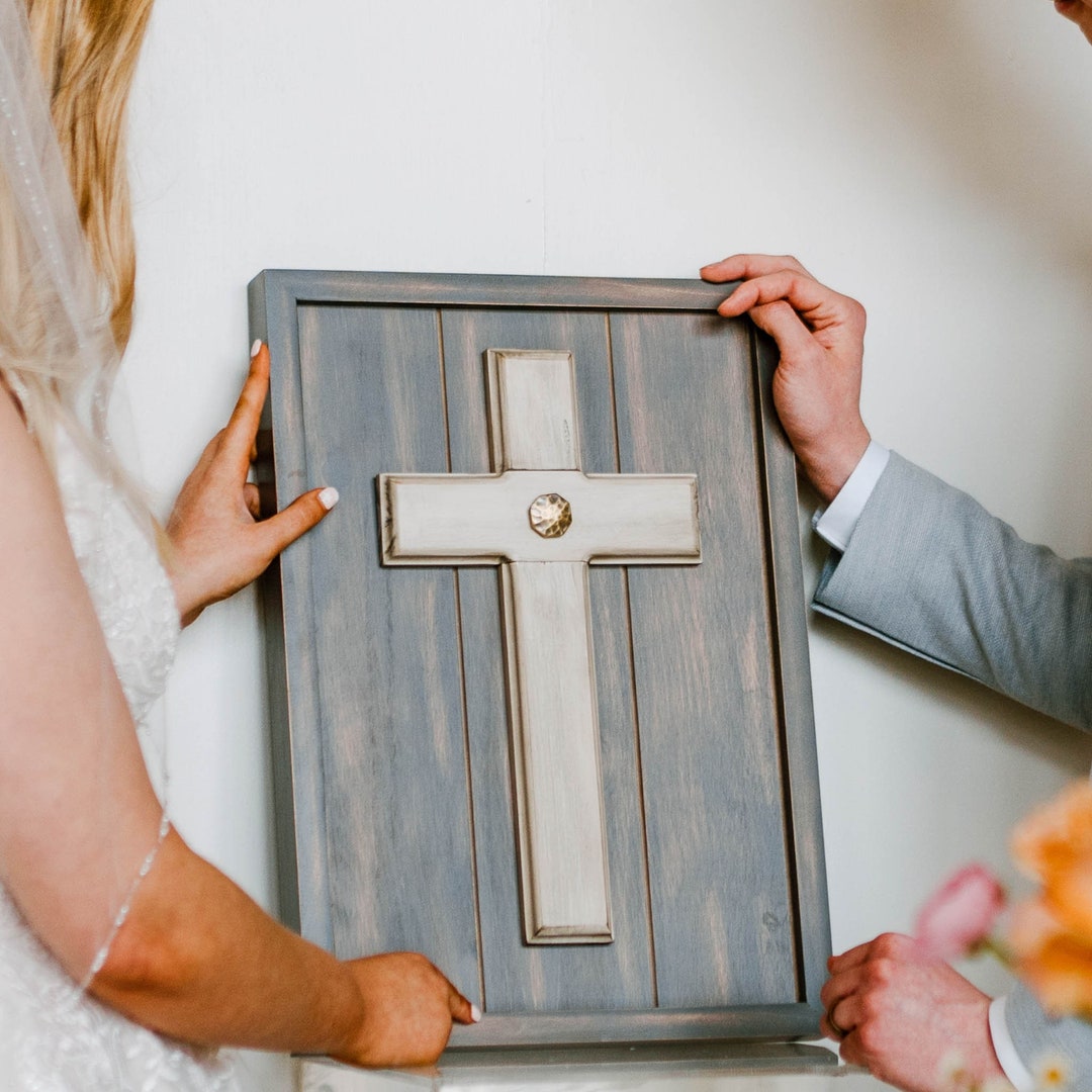 Rustic Wedding Unity Cross: Gray Wash Wall Decor - Etsy