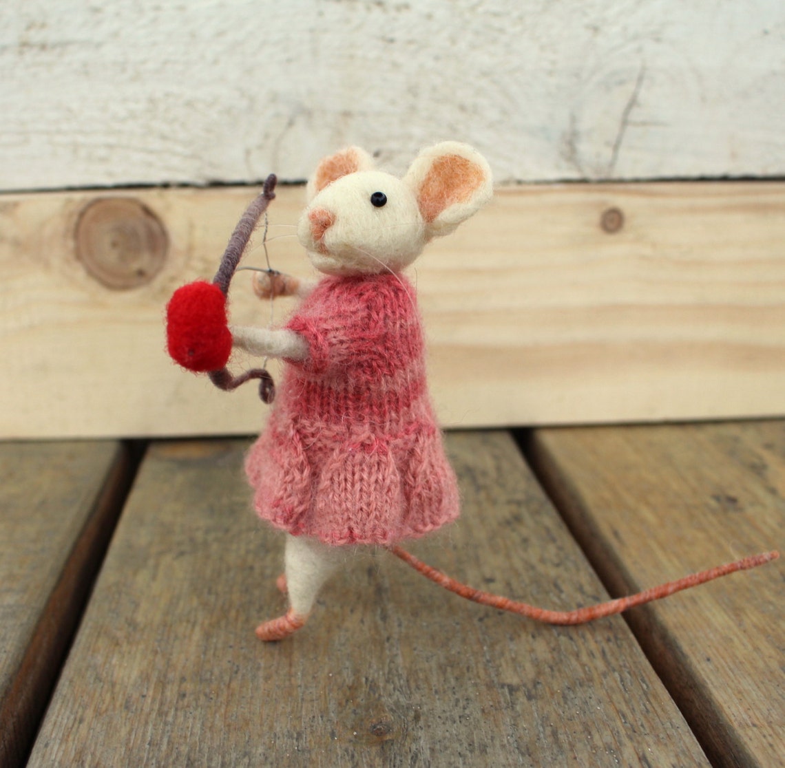 Needle Felted Valentine Mouse With Bow and Arrow, Pink Dress - Etsy UK