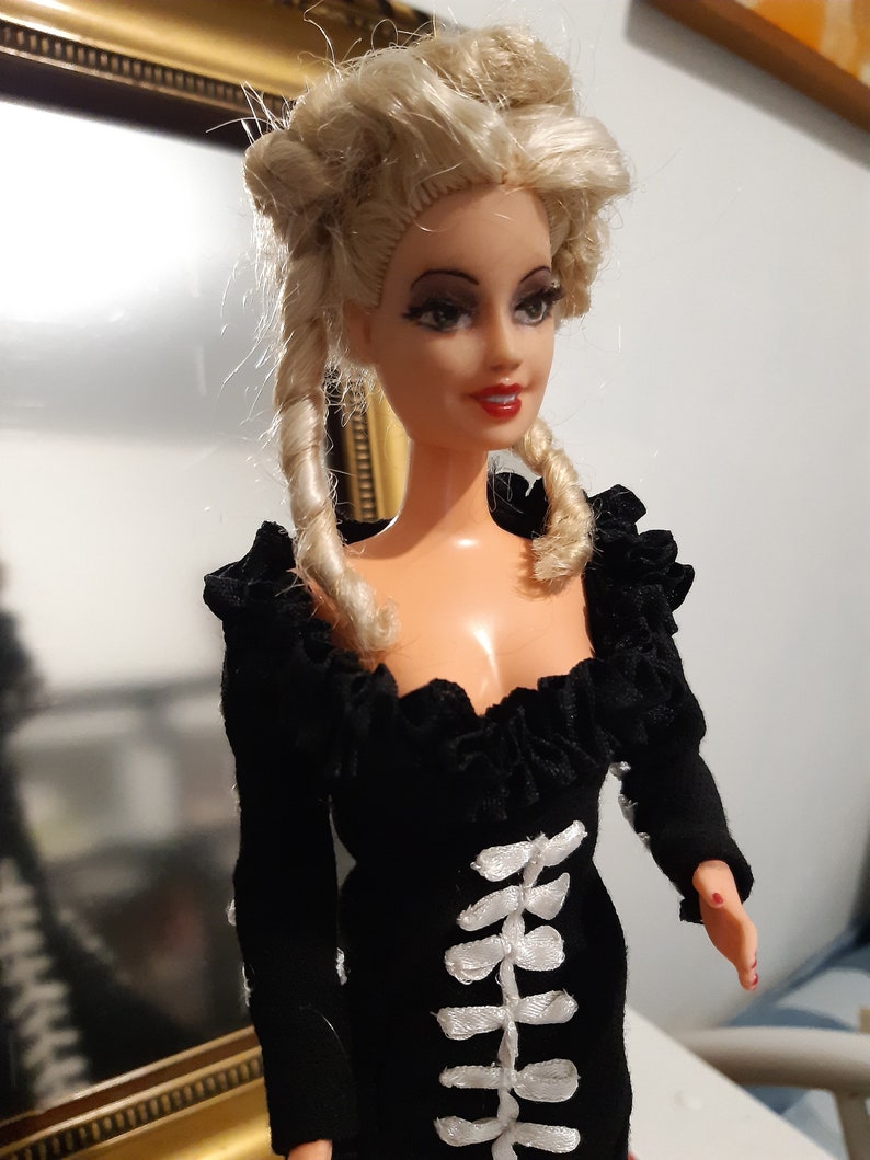 OOAK Barbie Mae West - Etsy