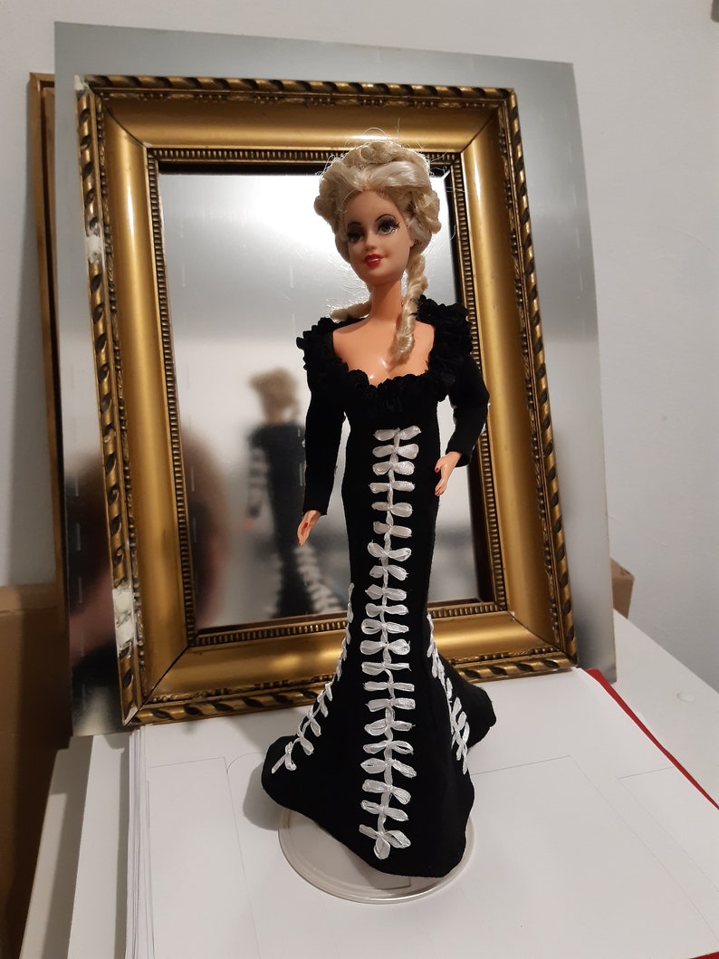 OOAK Barbie Mae West - Etsy