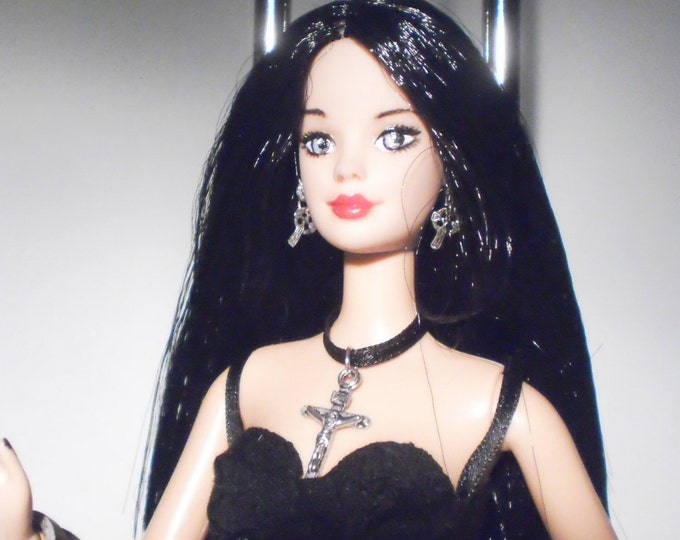 OOAK Barbie Gothic and Pretty - Etsy