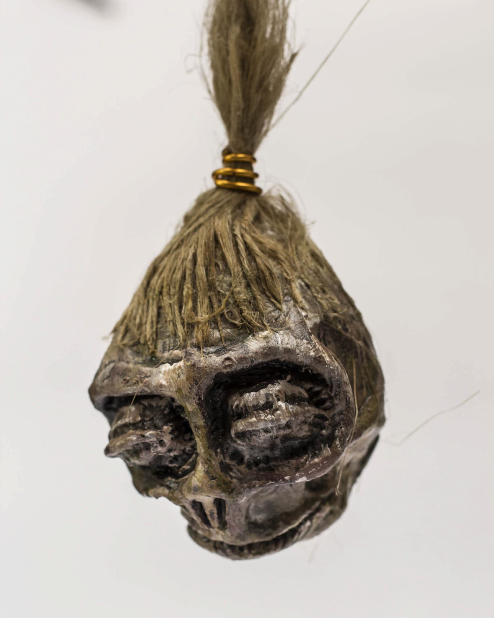 Shrunken Head Tsantsa Beetlejuice Sculpture - Etsy Shrunken Head Tsantsa Beetlejuice Sculpture - Etsy