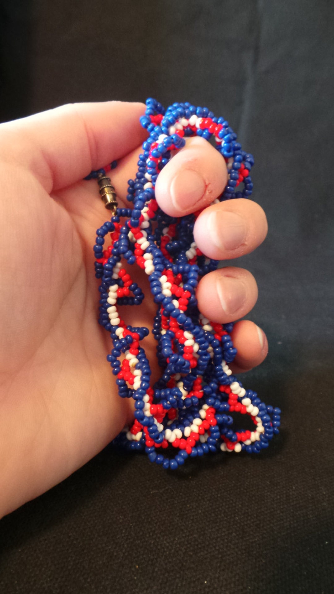 CLEARANCE Vintage Red White and Blue Glass Beaded Daisy Chain Necklace ...