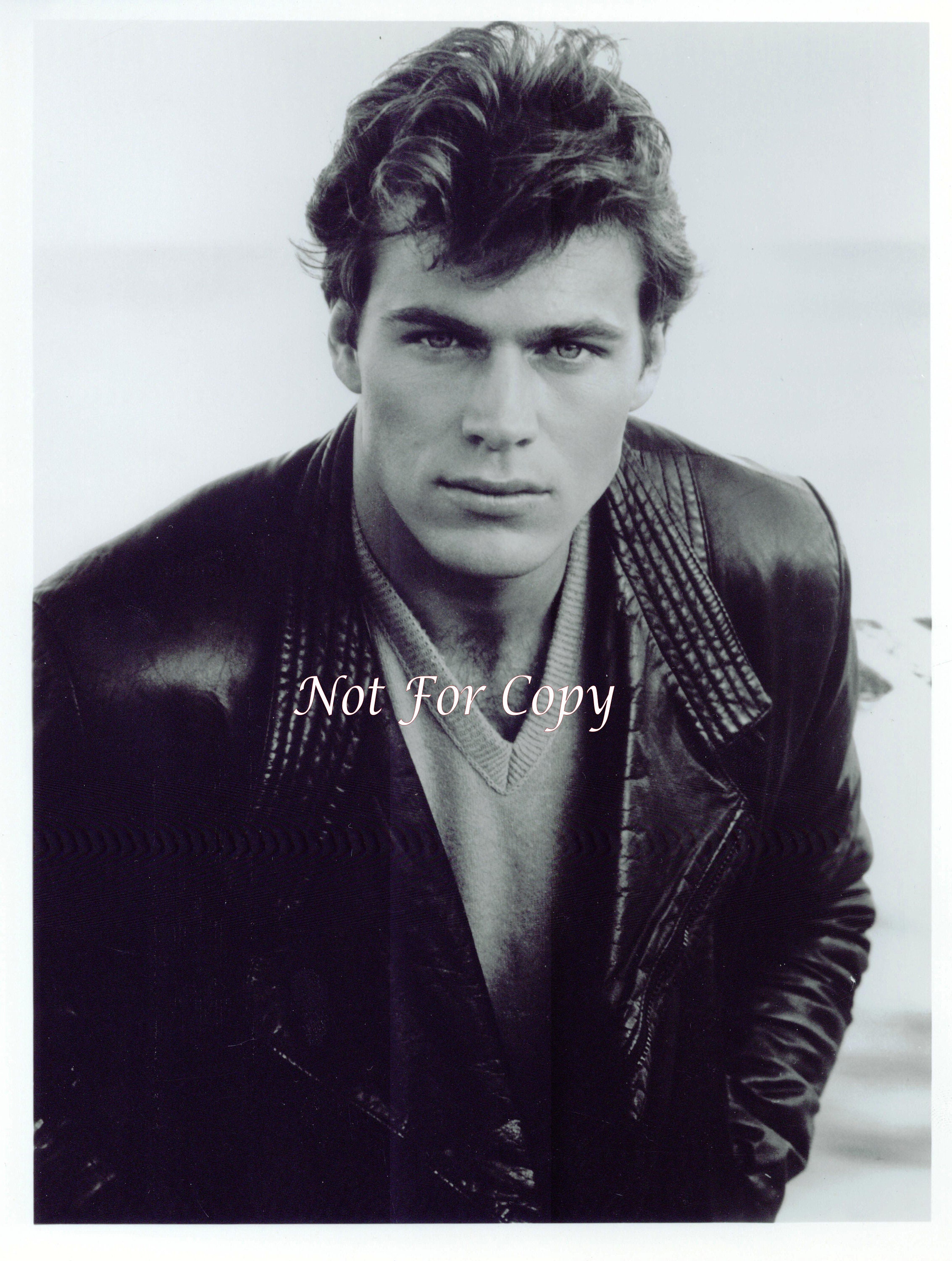 Memorabilia Art & Collectibles Collectibles Jon Erik Hexum 8x10 photo ...