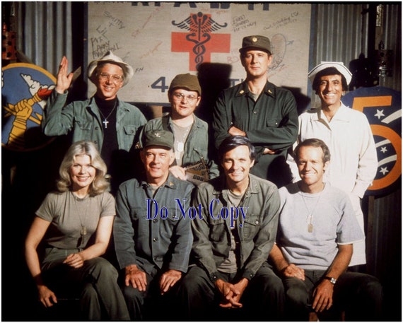 Memorabilia TV Series Mash 5x7 Photo Alan Alda Loretta Swit Mike ...