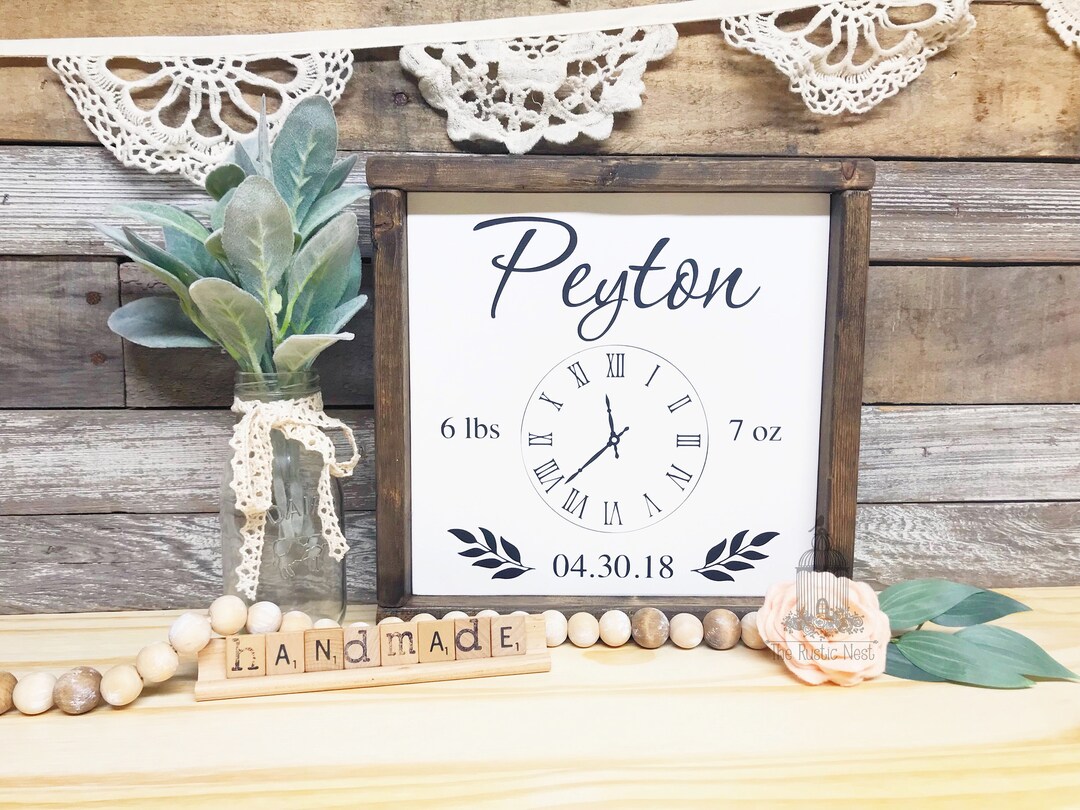Birth Stat Clock Sign: Rustic Nursery Decor, New Mom Gift - Etsy