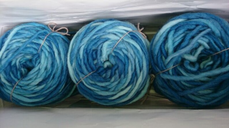 Chunky Yarn Shades of Blue 12 Ply Soft Pure Merino Wool - Etsy