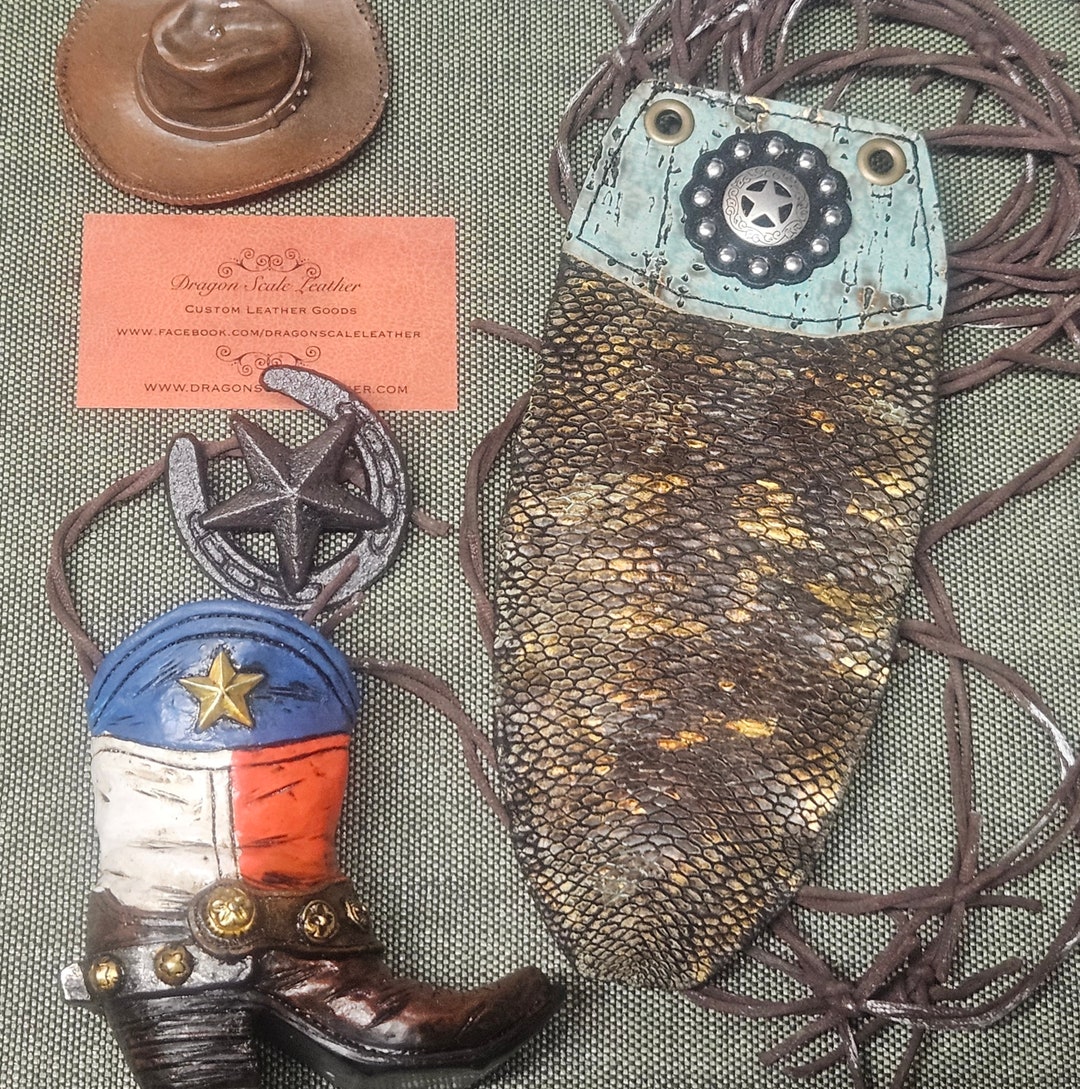 Beaver Tail Leather Rodeo Committee Badge Holder. Just in Time for the ...