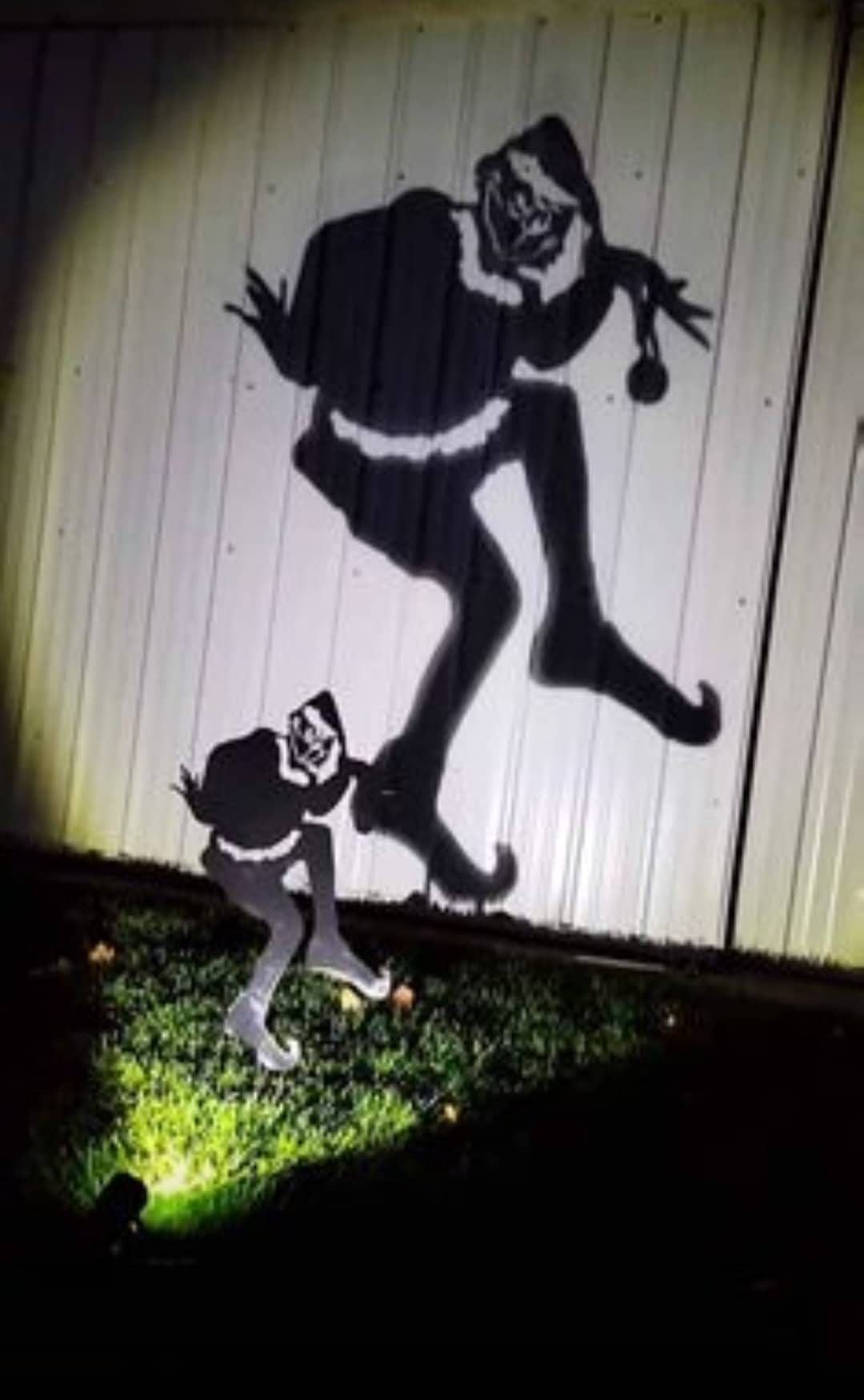 Grinch Shadow - Etsy