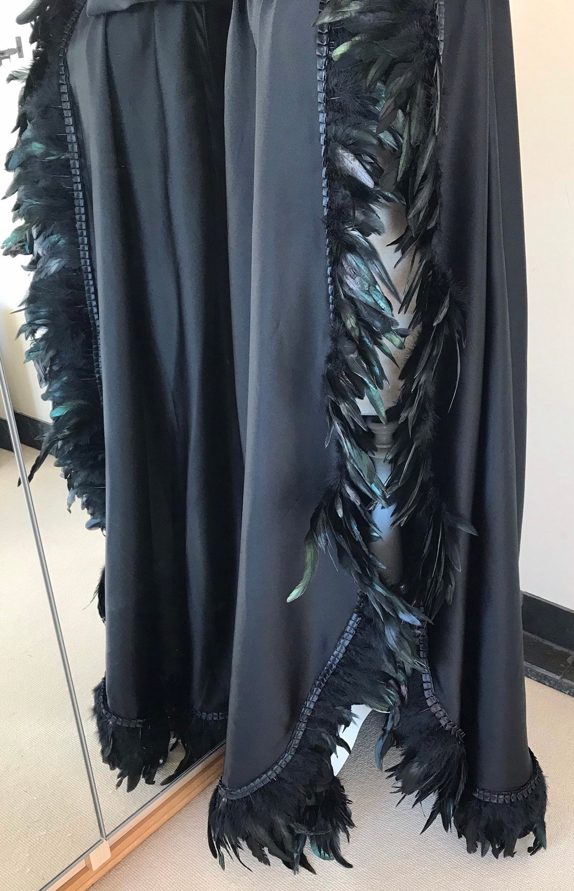 Full Length Hooded Raven Cloak Feathered Cloak Full Length - Etsy