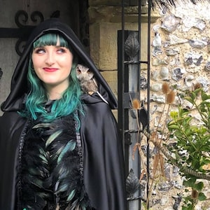 Raven Cape, Full Length Hooded Raven Cape, Feathered Cape, Full Length ...