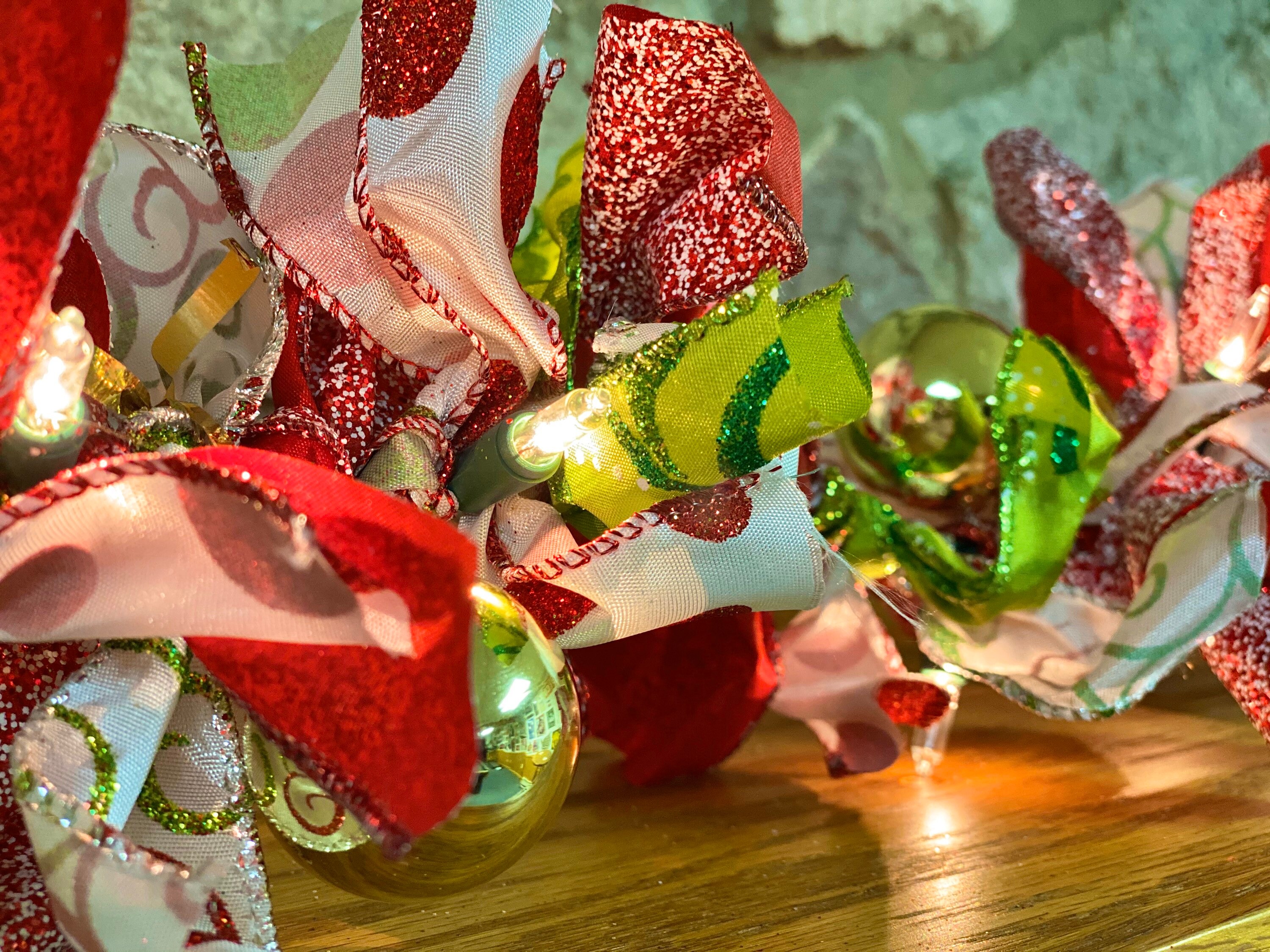 Lighted Ribbon Garland, Handmade Christmas Garland Decor, Cozy Holiday ...