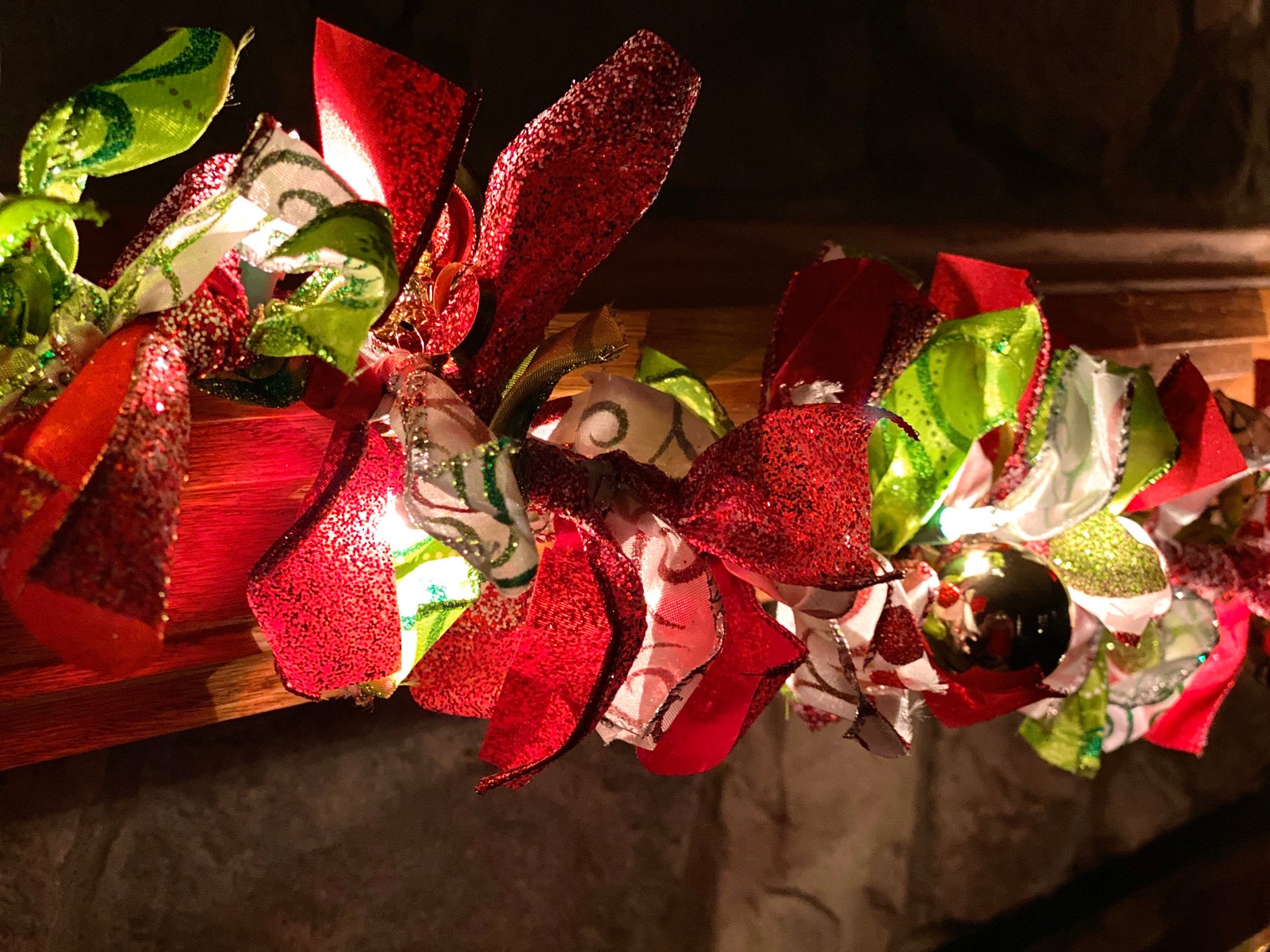 Lighted Ribbon Garland, Handmade Christmas Garland Decor, Cozy Holiday ...