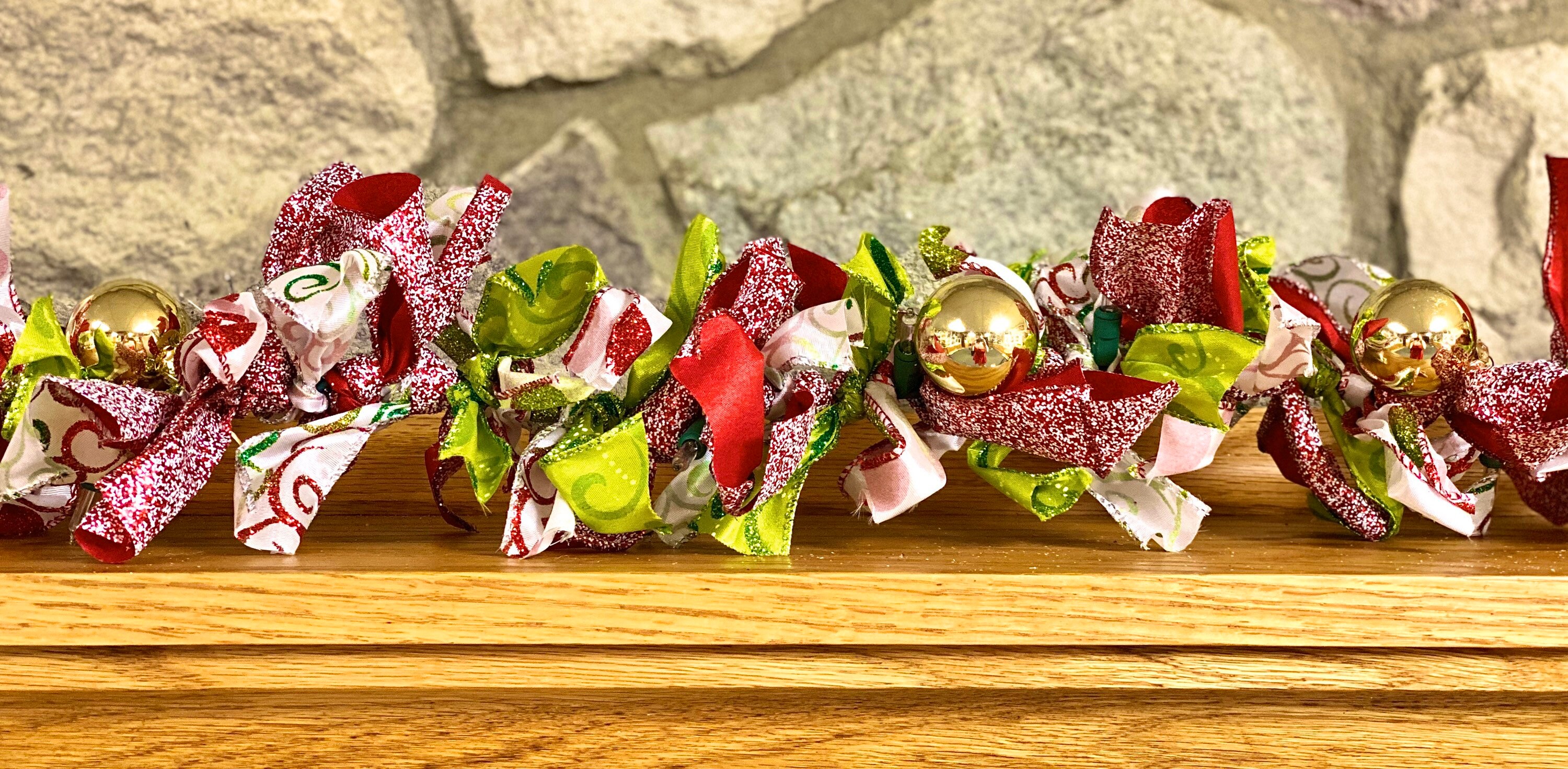 Lighted Ribbon Garland, Handmade Christmas Garland Decor, Cozy Holiday ...
