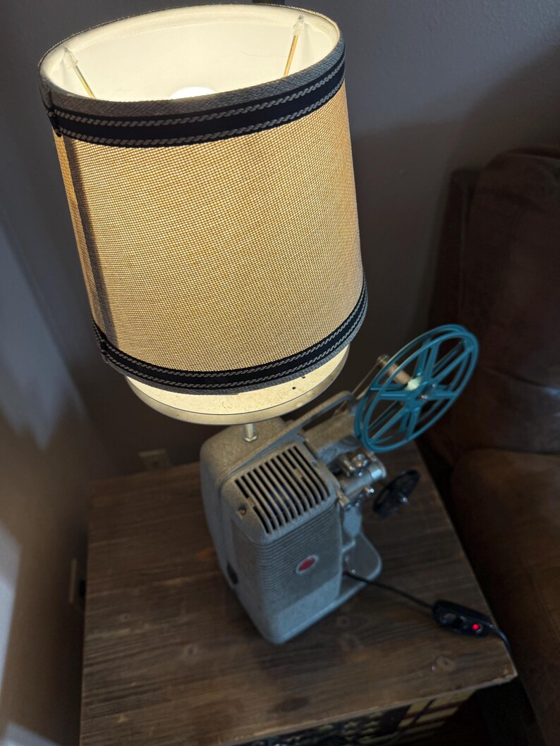 Vintage 8mm Dejur 500 Movie Projector Table Lamp - Etsy