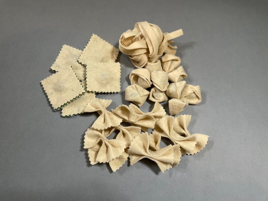 Pretend Play Pasta - Toy Kitchen Food, Selection of Realistic Pasta ...