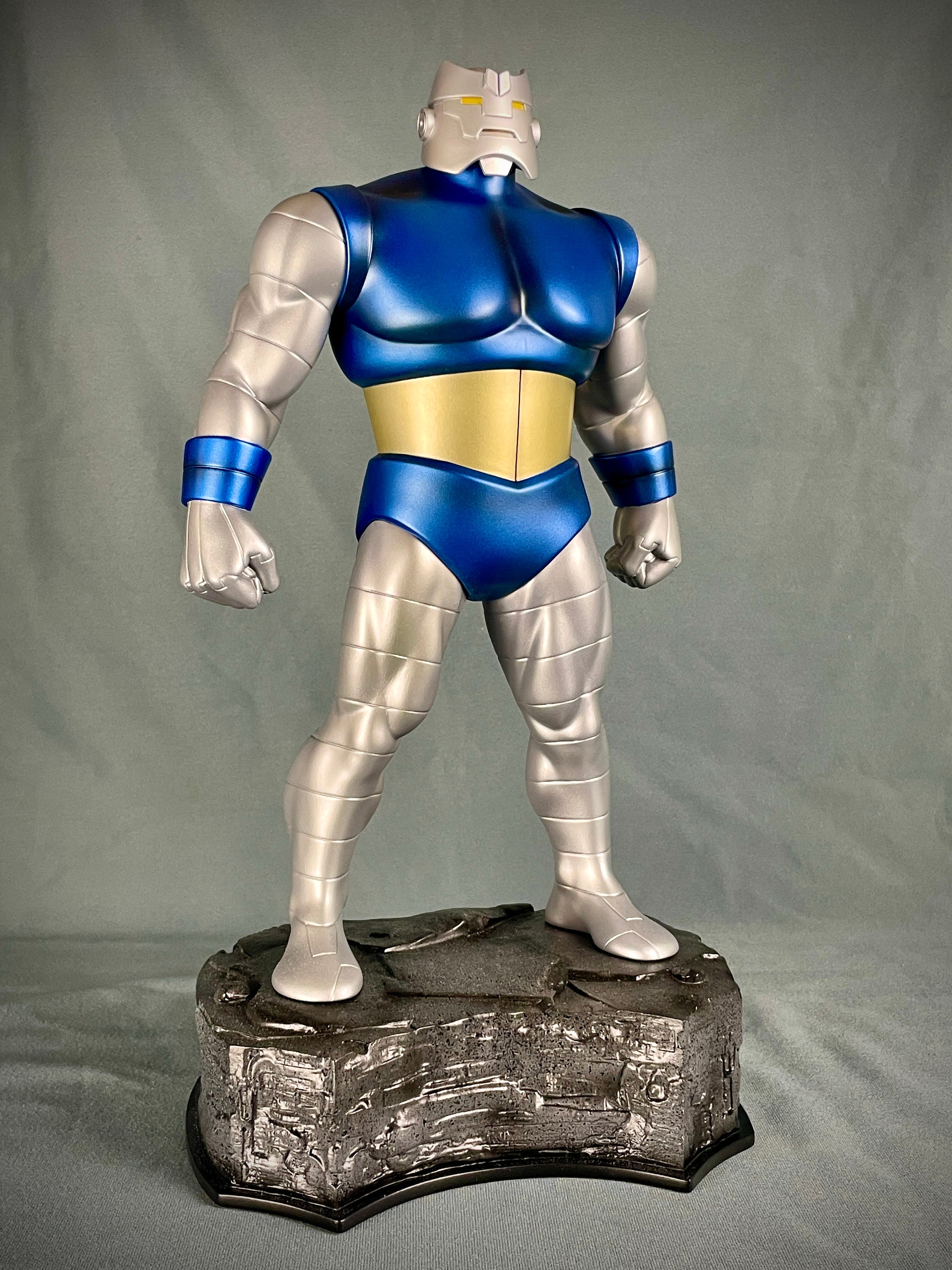 Roger Bochs BOX (blue) of ALPHA FLIGHT Custom Resin Statue Bowen Scale ...