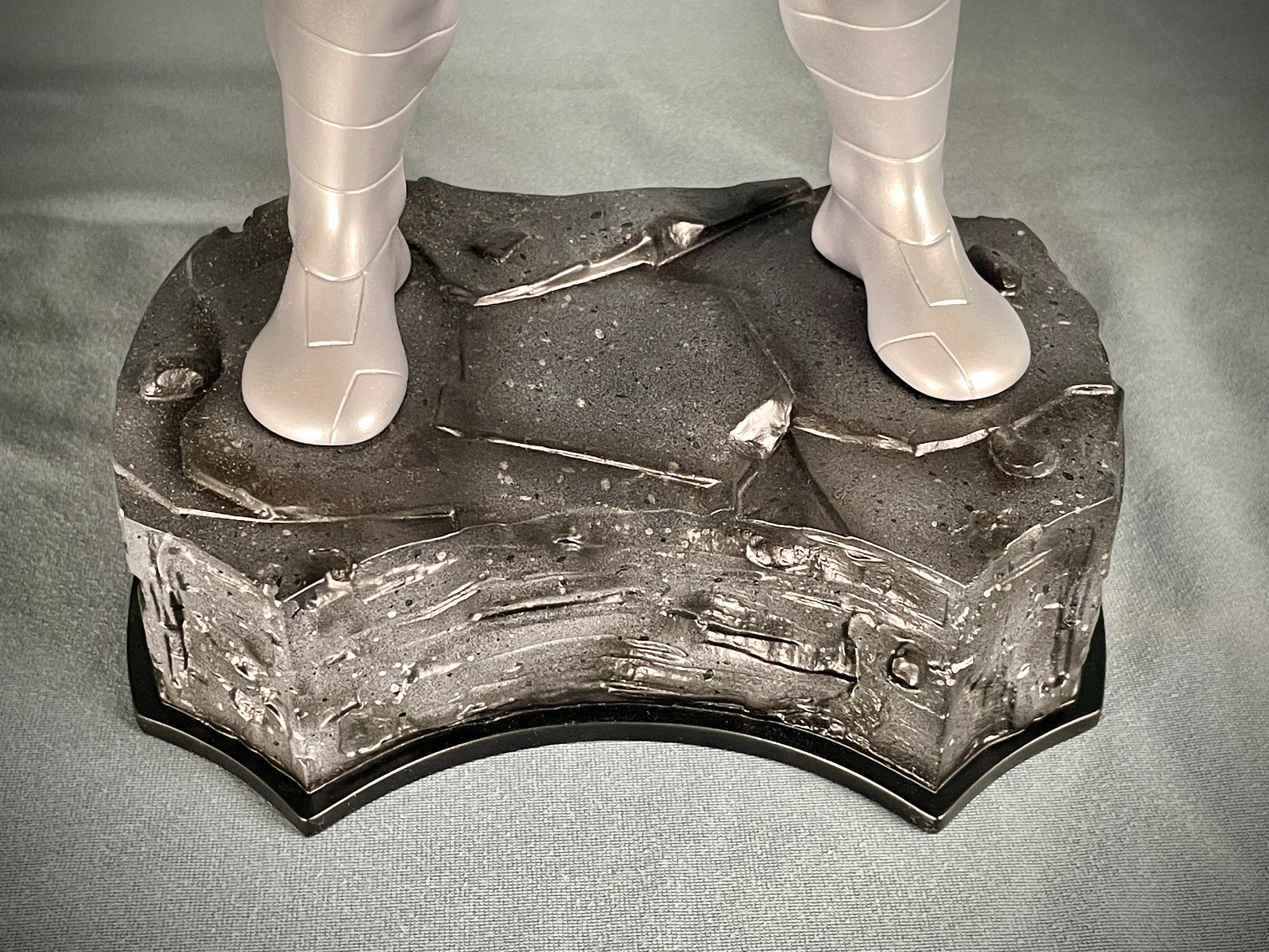 Custom Inspired by Roger Bochs BOX red of ALPHA FLIGHT Resin Statue ...