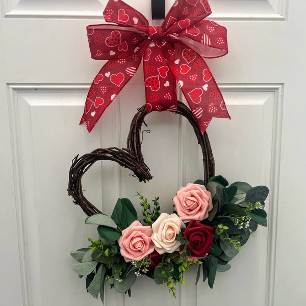 Heart Shaped Door Wreaths - Etsy