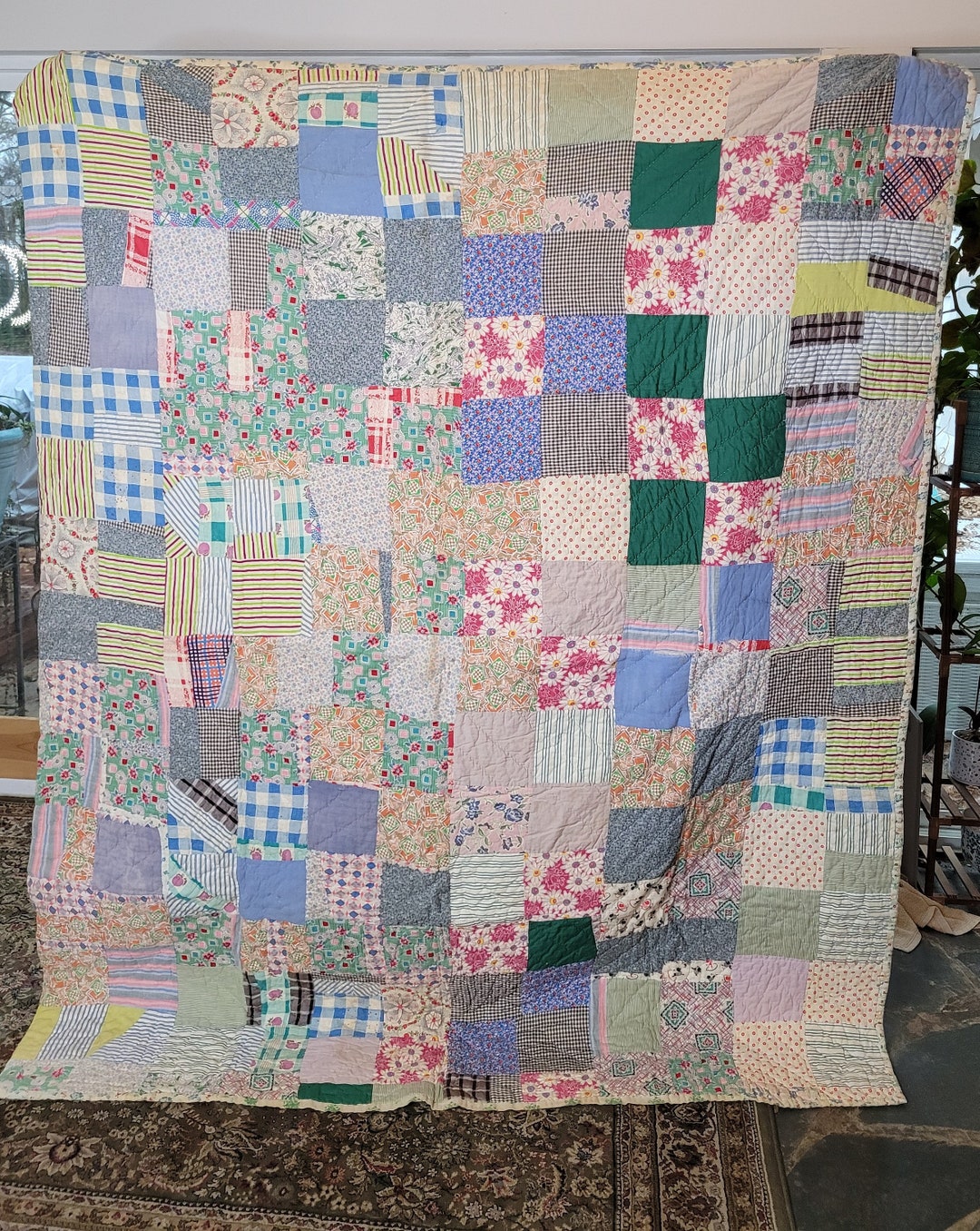 Very Vintage Handmade Quilt, Scrap Quilt, Multi-color - Etsy
