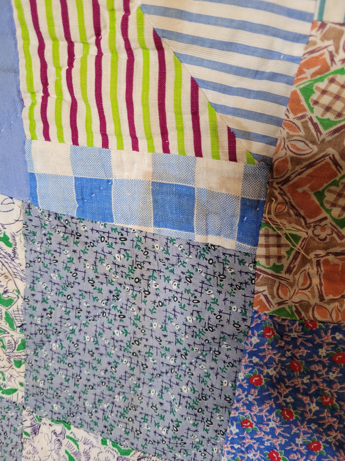 Very Vintage Handmade Quilt, Scrap Quilt, Multi-color - Etsy