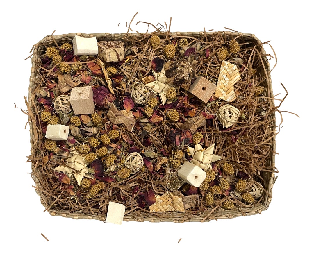 Botanical Bliss Seagrass Foraging Tray - Rose Blossom - Foraging Tray ...