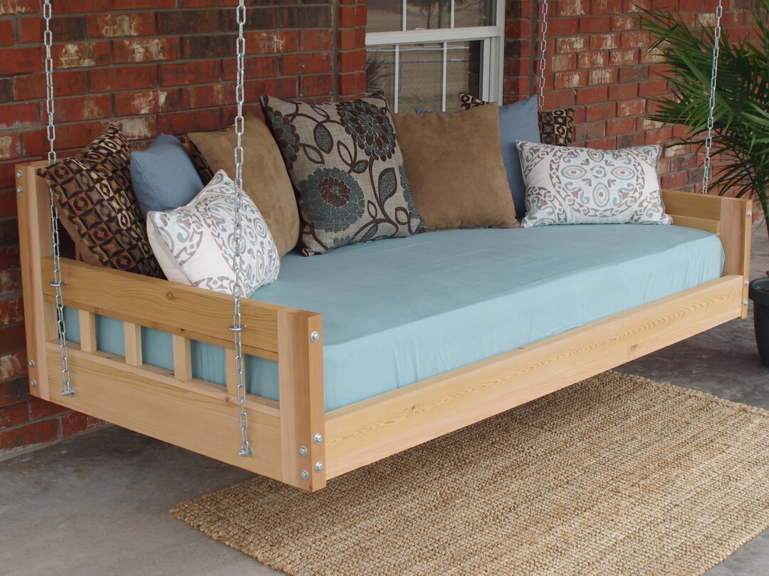 Brand New Cedar Daybed Swing in American Style, Queen Size Swinging Bed ...