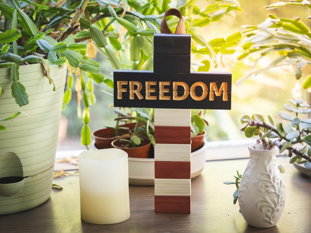 USA Flag Cross - FREEDOM - Etsy