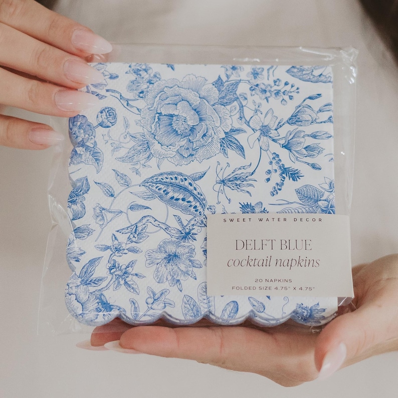 Blue Delft Floral Cocktail Napkins: Scalloped Paper Napkins (20 Pack ...