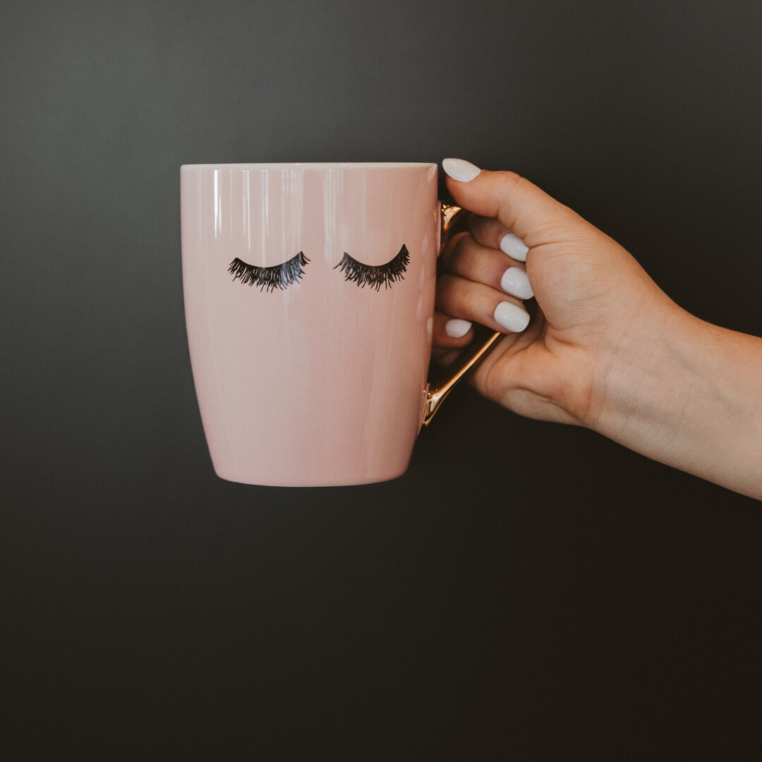Eyelash Mug Pink and Gold Eyelashes Coffee Mug Makeup and - Etsy