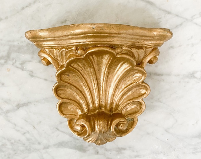 Vintage Gold Leaf Shell Wall Shelf, Gold Ornate Wall Bracket Display ...
