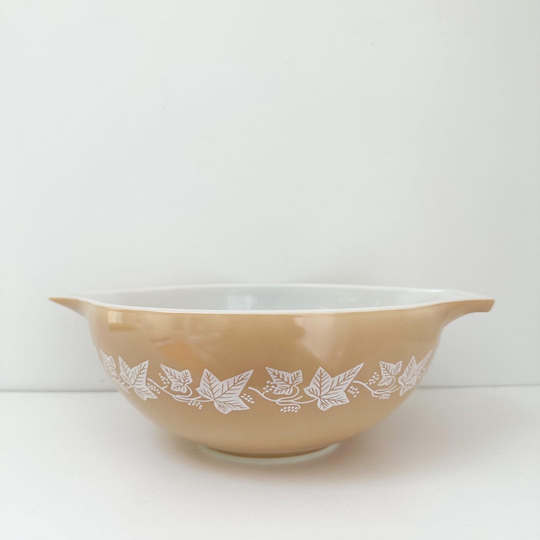 Vintage 4 Quart Pyrex Cinderella Bowl 444 Sandalwood, 4 QT #444 Pyrex ...