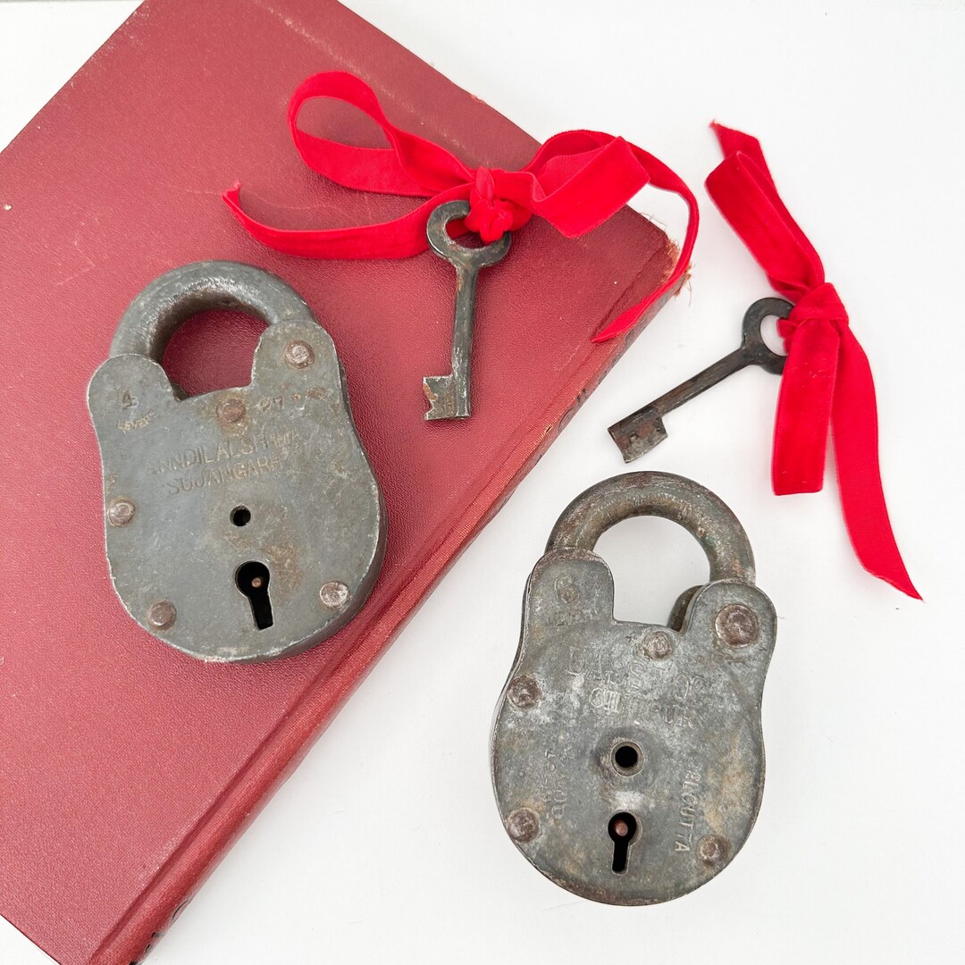 Antique Padlock and Key, Vintage Lock and Key Set, Iron Padlock Trunk ...