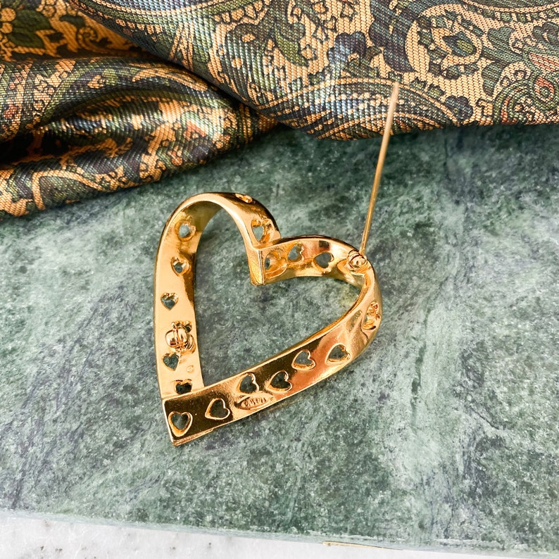 Avon Heart Shaped Brooch. Vintage Heart Pin. Vintage Avon True - Etsy